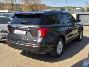 Pelēks Ford Explorer 2020 Viļņa, ar dzinēja tilpumu 2.26 L un nobraukumu 256 tūkst. km par 16500 €, foto 6 vietnē AUTOMOTO.COM.LV