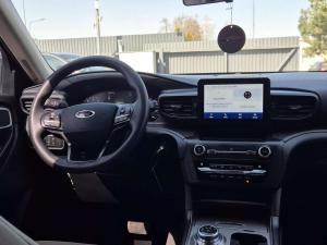 Pelēks Ford Explorer 2020 Viļņa, ar dzinēja tilpumu 2.26 L un nobraukumu 256 tūkst. km par 16500 €, foto 15 vietnē AUTOMOTO.COM.LV
