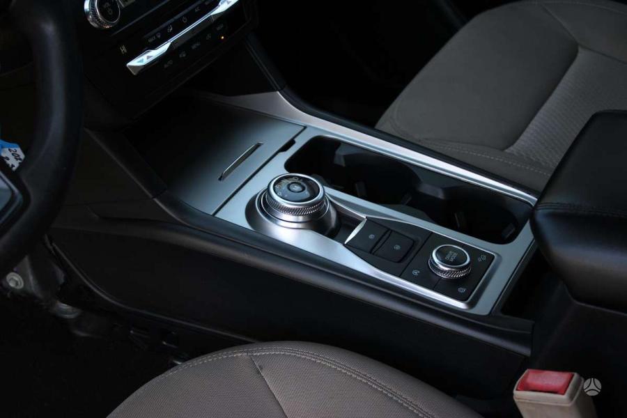 Pelēks Ford Explorer 2020 Viļņa, ar dzinēja tilpumu 2.26 L un nobraukumu 256 tūkst. km par 16500 €, foto 22 vietnē AUTOMOTO.COM.LV