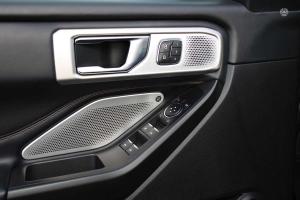 Grey Ford Explorer 2020 in Vilnius, with an engine capacity of 2.96 L and mileage of 165 thousand km for 21900 €, photo 27 on AUTOMOTO.COM.LV