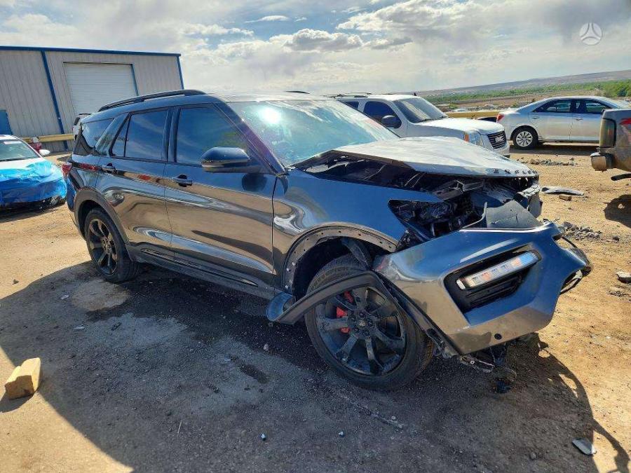 Grey Ford Explorer 2020 in Klaipeda, with an engine capacity of 2.96 L and mileage of 125 thousand km for 10500 €, photo 1 on AUTOMOTO.COM.LV