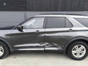 Pelēks Ford Explorer 2020 Šauļi, ar dzinēja tilpumu 2.26 L un nobraukumu 186 tūkst. km par 12500 €, foto 7 vietnē AUTOMOTO.COM.LV