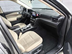 Pelēks Ford Explorer 2020 Šauļi, ar dzinēja tilpumu 2.26 L un nobraukumu 186 tūkst. km par 12500 €, foto 15 vietnē AUTOMOTO.COM.LV