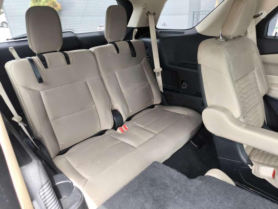 Pelēks Ford Explorer 2020 Šauļi, ar dzinēja tilpumu 2.26 L un nobraukumu 186 tūkst. km par 12500 €, foto 19 vietnē AUTOMOTO.COM.LV