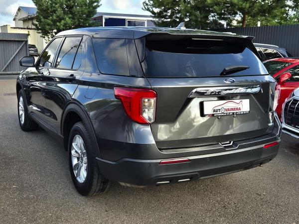Pelēks Ford Explorer 2020 Viļņa, ar dzinēja tilpumu 2.26 L un nobraukumu 256 tūkst. km par 15900 €, foto 3 vietnē AUTOMOTO.COM.LV