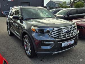 Pelēks Ford Explorer 2020 Viļņa, ar dzinēja tilpumu 2.96 L un nobraukumu 166 tūkst. km par 20900 €, foto  vietnē AUTOMOTO.COM.LV