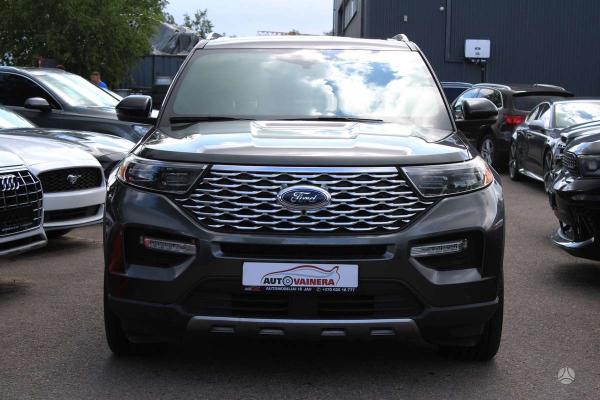 Grey Ford Explorer 2020 in Vilnius, with an engine capacity of 2.96 L and mileage of 166 thousand km for 20900 €, photo 2 on AUTOMOTO.COM.LV
