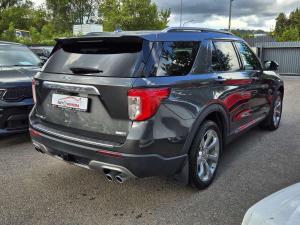 Pelēks Ford Explorer 2020 Viļņa, ar dzinēja tilpumu 2.96 L un nobraukumu 166 tūkst. km par 20900 €, foto 7 vietnē AUTOMOTO.COM.LV