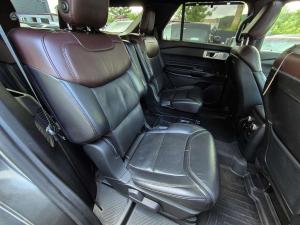 Pelēks Ford Explorer 2020 Viļņa, ar dzinēja tilpumu 2.96 L un nobraukumu 166 tūkst. km par 20900 €, foto 12 vietnē AUTOMOTO.COM.LV