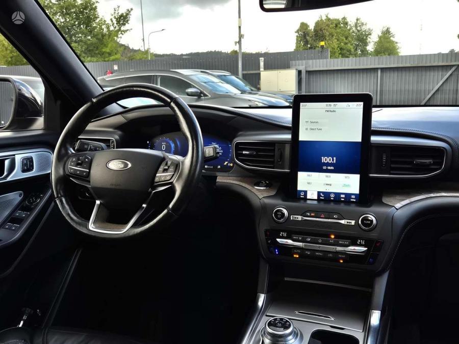 Pelēks Ford Explorer 2020 Viļņa, ar dzinēja tilpumu 2.96 L un nobraukumu 166 tūkst. km par 20900 €, foto 15 vietnē AUTOMOTO.COM.LV