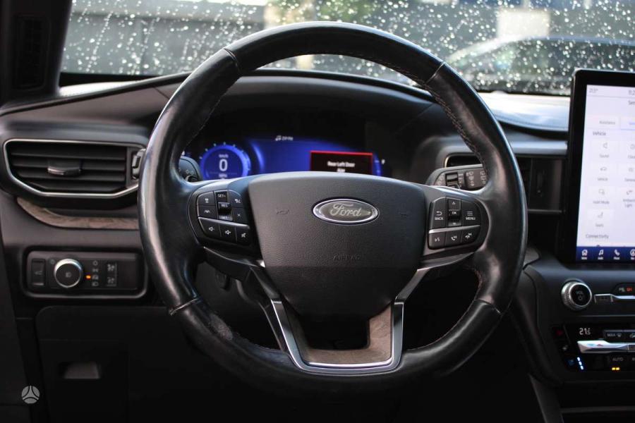 Pelēks Ford Explorer 2020 Viļņa, ar dzinēja tilpumu 2.96 L un nobraukumu 166 tūkst. km par 20900 €, foto 16 vietnē AUTOMOTO.COM.LV