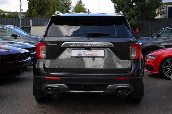 Grey Ford Explorer 2020 in Vilnius, with an engine capacity of 2.96 L and mileage of 166 thousand km for 20900 €, photo 5 on AUTOMOTO.COM.LV