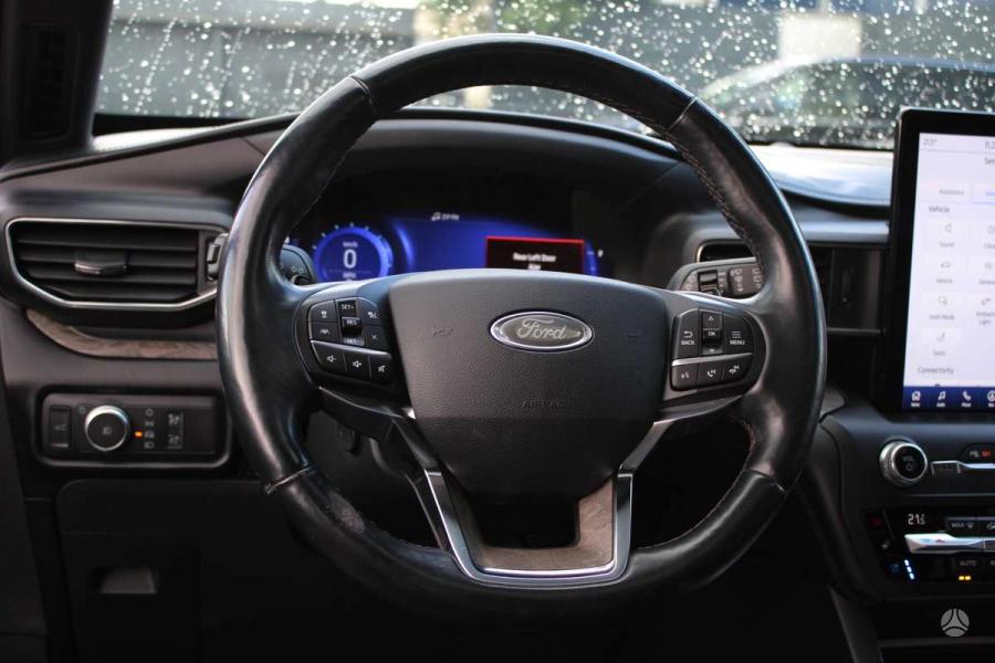 Pelēks Ford Explorer 2020 Viļņa, ar dzinēja tilpumu 2.96 L un nobraukumu 166 tūkst. km par 20900 €, foto 17 vietnē AUTOMOTO.COM.LV
