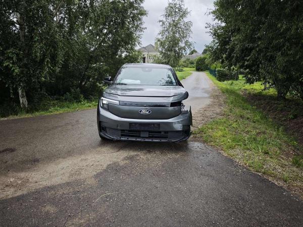 Pelēks Ford Explorer 2025 Kauņa, ar dzinēja tilpumu 0.00 L un nobraukumu 5 tūkst. km par 16000 €, foto 10 vietnē AUTOMOTO.COM.LV