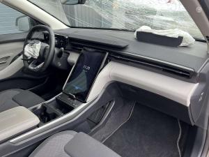 Pelēks Ford Explorer 2025 Alīta, ar dzinēja tilpumu 0.00 L un nobraukumu 22 tūkst. km par 18900 €, foto 18 vietnē AUTOMOTO.COM.LV