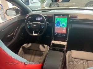 Pelēks Ford Explorer 2026 Tallina, ar dzinēja tilpumu 0.00 L un nobraukumu 0 tūkst. km par 46834 €, foto 8 vietnē AUTOMOTO.COM.LV