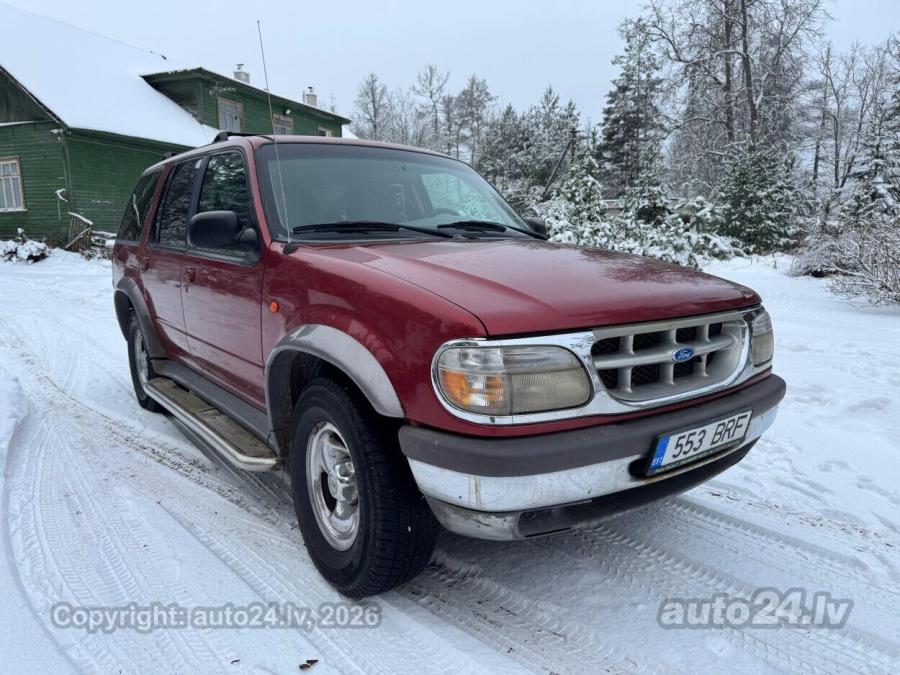Sarkans Ford Explorer 1999 Tallina, ar dzinēja tilpumu 4.00 L un nobraukumu 0 tūkst. km par 1300 €, foto 1 vietnē AUTOMOTO.COM.LV