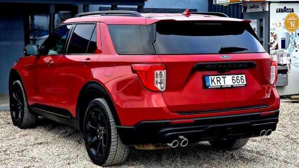Red Ford Explorer 2020 in Kretinga, with an engine capacity of 3.00 L and mileage of 198 thousand km for 25499 €, photo 11 on AUTOMOTO.COM.LV