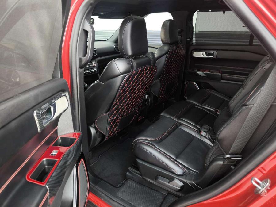 Red Ford Explorer 2020 in Siauliai, with an engine capacity of 2.96 L and mileage of 266 thousand km for 14500 €, photo 20 on AUTOMOTO.COM.LV