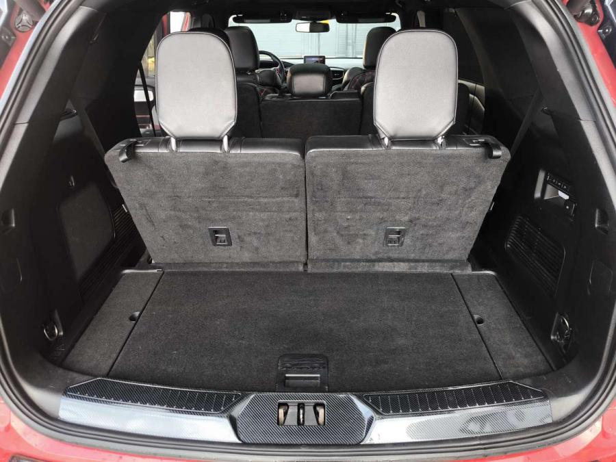 Red Ford Explorer 2020 in Siauliai, with an engine capacity of 2.96 L and mileage of 266 thousand km for 14500 €, photo 22 on AUTOMOTO.COM.LV