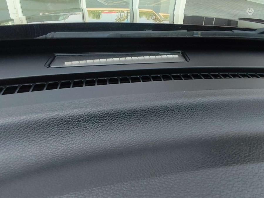 Violet Ford Explorer 2019 in Vilnius, with an engine capacity of 3.50 L and mileage of 71 thousand km for 22800 €, photo 25 on AUTOMOTO.COM.LV