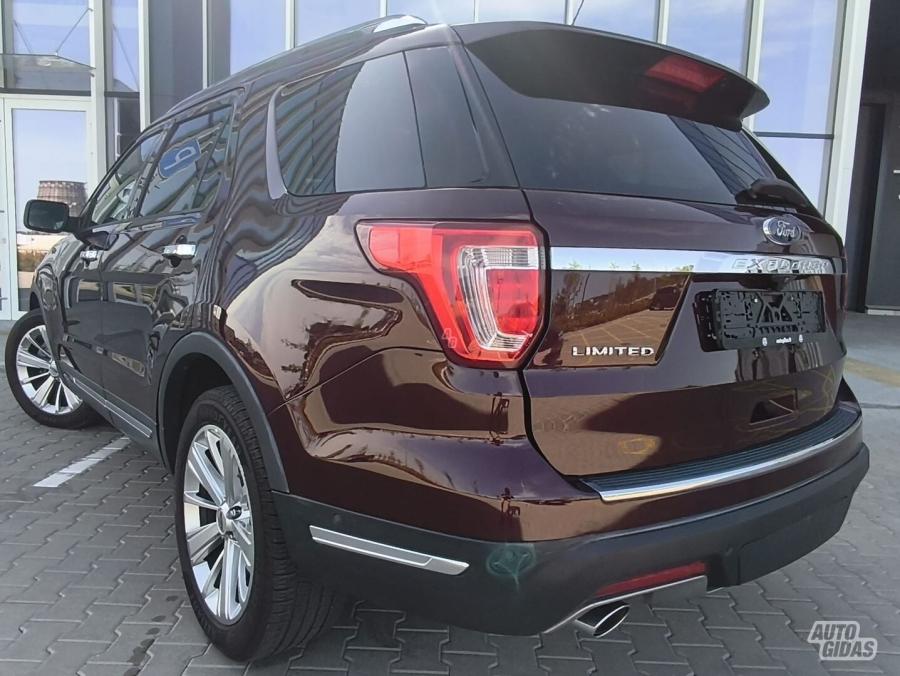 Violets Ford Explorer 2019 Viļņa, ar dzinēja tilpumu 3.50 L un nobraukumu 71 tūkst. km par 22800 €, foto 26 vietnē AUTOMOTO.COM.LV