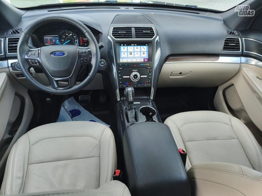 Violets Ford Explorer 2019 Viļņa, ar dzinēja tilpumu 3.50 L un nobraukumu 71 tūkst. km par 22800 €, foto 63 vietnē AUTOMOTO.COM.LV