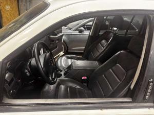 White Ford Explorer 2002 in Kaunas, with an engine capacity of 4.00 L and mileage of 194 thousand km for 600 €, photo 9 on AUTOMOTO.COM.LV