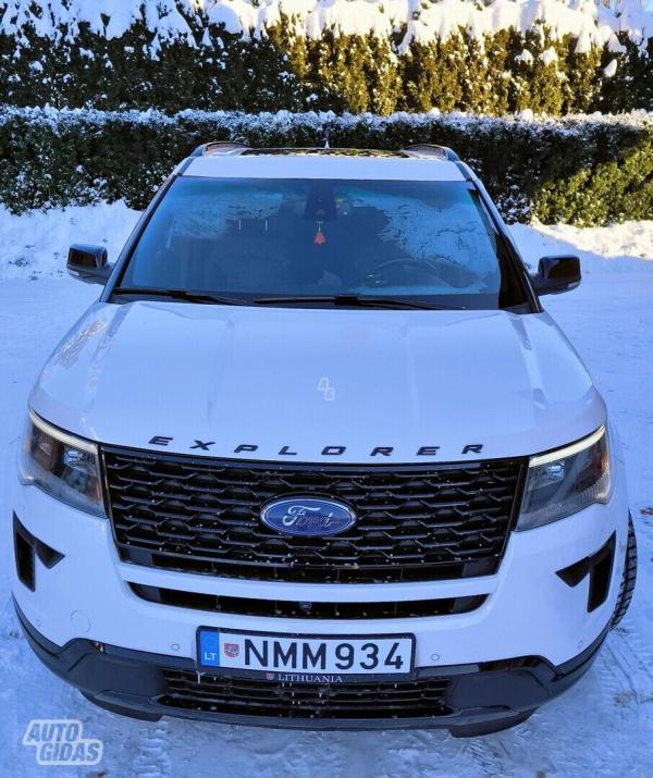 Balts Ford Explorer 2019 Panevēža, ar dzinēja tilpumu 3.50 L un nobraukumu 85 tūkst. km par 23000 €, foto 2 vietnē AUTOMOTO.COM.LV