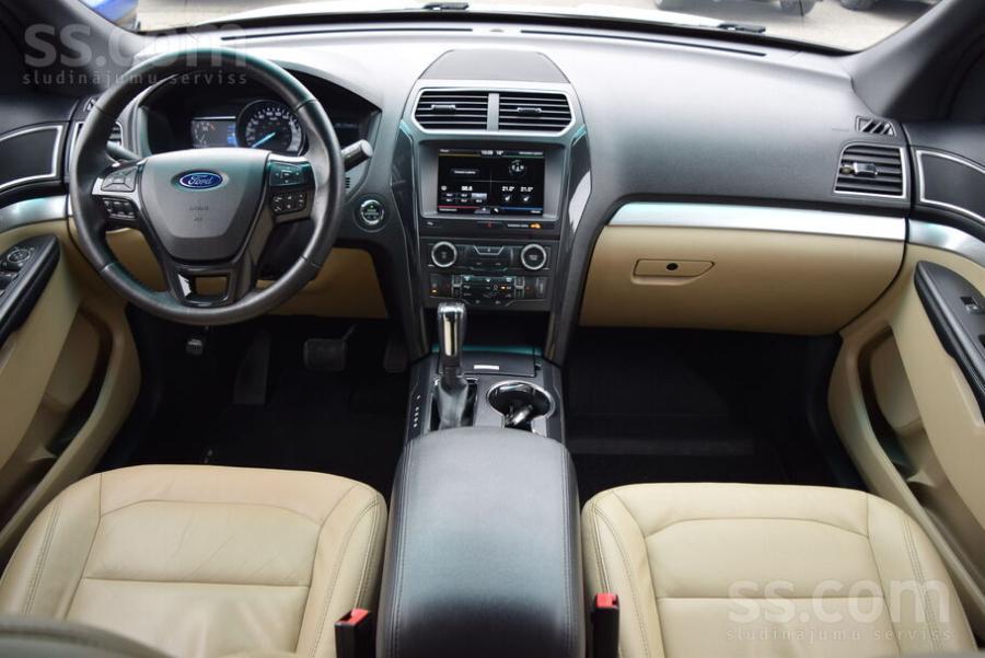 White Ford Explorer 2019 in Riga, with an engine capacity of 2.30 L and mileage of 116 thousand km for 15000 €, photo 5 on AUTOMOTO.COM.LV