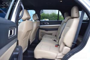 White Ford Explorer 2019 in Riga, with an engine capacity of 2.30 L and mileage of 116 thousand km for 15000 €, photo 13 on AUTOMOTO.COM.LV
