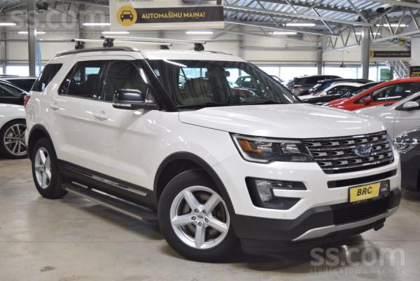 Balts Ford Explorer 2019 Rīga, ar dzinēja tilpumu 2.30 L un nobraukumu 116 tūkst. km par 15000 €, foto 1 vietnē AUTOMOTO.COM.LV