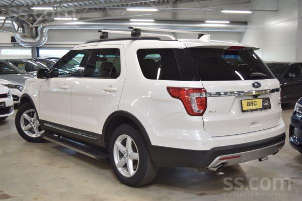 Balts Ford Explorer 2019 Rīga, ar dzinēja tilpumu 2.30 L un nobraukumu 116 tūkst. km par 15000 €, foto 2 vietnē AUTOMOTO.COM.LV