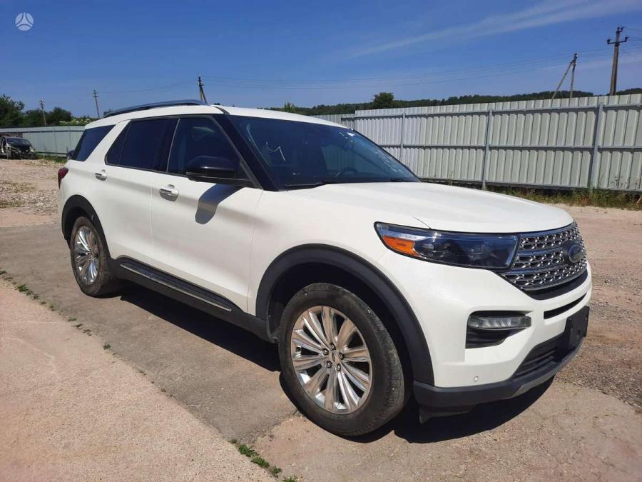 White Ford Explorer 2020 in Kaunas, with an engine capacity of 2.26 L and mileage of 88 thousand km for 16335 €, photo 1 on AUTOMOTO.COM.LV
