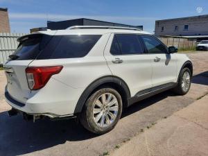 White Ford Explorer 2020 in Kaunas, with an engine capacity of 2.26 L and mileage of 88 thousand km for 16335 €, photo 18 on AUTOMOTO.COM.LV
