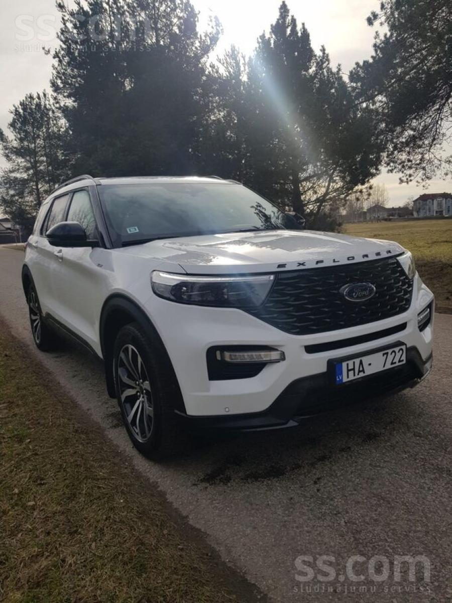 Balts Ford Explorer 2023 Kuldīga, ar dzinēja tilpumu 3.00 L un nobraukumu 100 tūkst. km par 40535 €, foto 3 vietnē AUTOMOTO.COM.LV