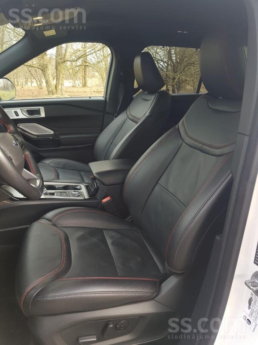 Balts Ford Explorer 2023 Kuldīga, ar dzinēja tilpumu 3.00 L un nobraukumu 100 tūkst. km par 40535 €, foto 8 vietnē AUTOMOTO.COM.LV