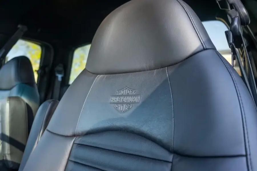 Melns Ford F-150 2000 Liepāja, ar dzinēja tilpumu 5.40 L un nobraukumu 223 tūkst. km par 14444 €, foto 19 vietnē AUTOMOTO.COM.LV