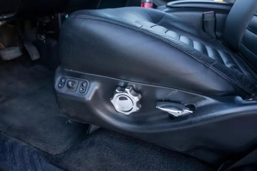 Melns Ford F-150 2000 Liepāja, ar dzinēja tilpumu 5.40 L un nobraukumu 223 tūkst. km par 14444 €, foto 21 vietnē AUTOMOTO.COM.LV