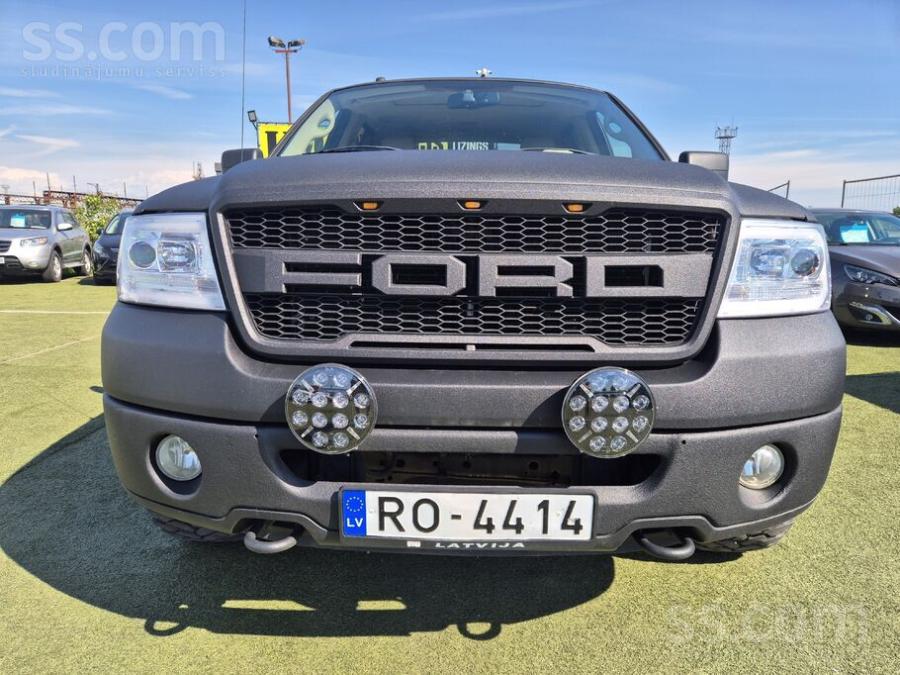 Melns Ford F-150 2007 Liepāja, ar dzinēja tilpumu 5.40 L un nobraukumu 119 tūkst. km par 7200 €, foto 3 vietnē AUTOMOTO.COM.LV