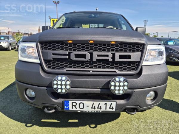 Melns Ford F-150 2007 Liepāja, ar dzinēja tilpumu 5.40 L un nobraukumu 119 tūkst. km par 7200 €, foto 4 vietnē AUTOMOTO.COM.LV
