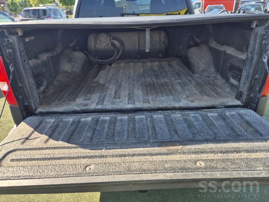 Melns Ford F-150 2007 Liepāja, ar dzinēja tilpumu 5.40 L un nobraukumu 119 tūkst. km par 7200 €, foto 25 vietnē AUTOMOTO.COM.LV