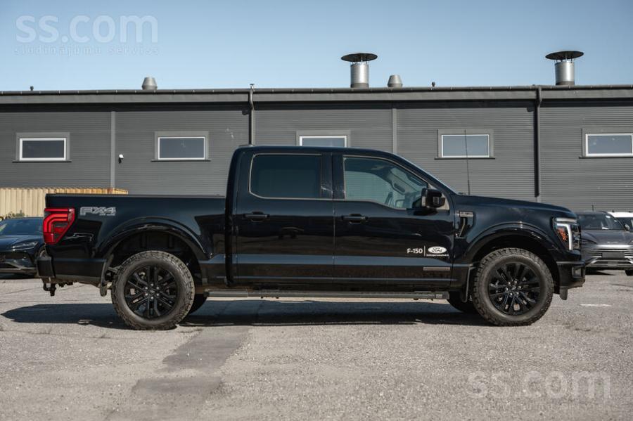 Melns Ford F-150 2025 Rīga, ar dzinēja tilpumu 3.50 L un nobraukumu 15 tūkst. km par 74990 €, foto 8 vietnē AUTOMOTO.COM.LV