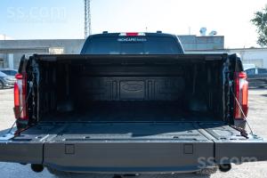 Melns Ford F-150 2025 Rīga, ar dzinēja tilpumu 3.50 L un nobraukumu 15 tūkst. km par 74990 €, foto 9 vietnē AUTOMOTO.COM.LV