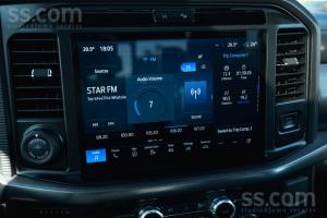 Melns Ford F-150 2025 Rīga, ar dzinēja tilpumu 3.50 L un nobraukumu 15 tūkst. km par 74990 €, foto 16 vietnē AUTOMOTO.COM.LV