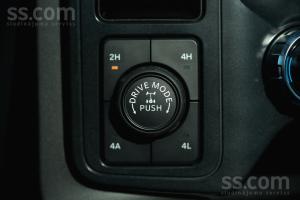 Melns Ford F-150 2025 Rīga, ar dzinēja tilpumu 3.50 L un nobraukumu 15 tūkst. km par 74990 €, foto 26 vietnē AUTOMOTO.COM.LV