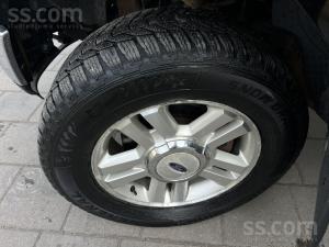 Black Ford F-150 2004 in Riga, with an engine capacity of 5.40 L and mileage of 0 thousand km for 7490 €, photo 8 on AUTOMOTO.COM.LV