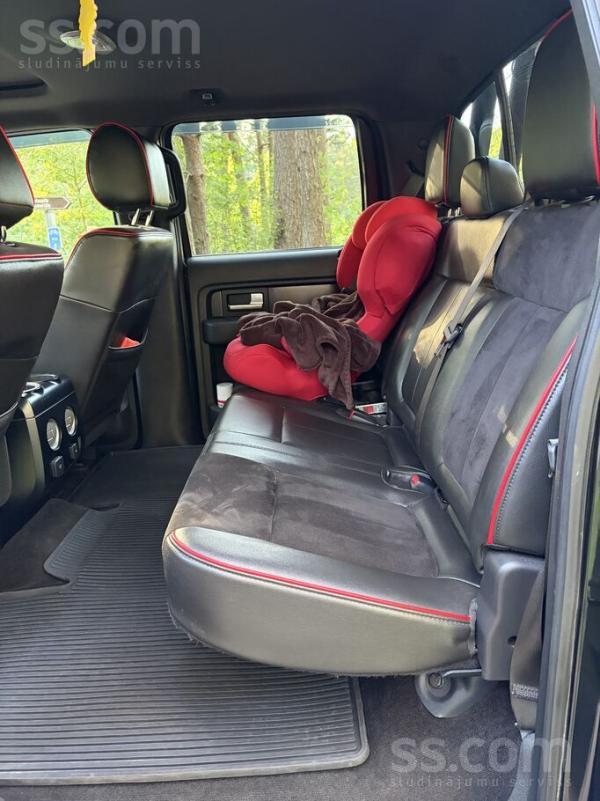 Melns Ford F-150 2013 Rīga, ar dzinēja tilpumu 3.50 L un nobraukumu 277 tūkst. km par 14900 €, foto 7 vietnē AUTOMOTO.COM.LV