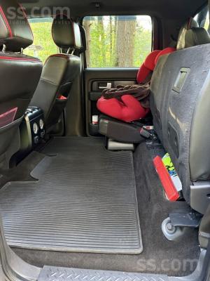 Melns Ford F-150 2013 Rīga, ar dzinēja tilpumu 3.50 L un nobraukumu 277 tūkst. km par 14900 €, foto 9 vietnē AUTOMOTO.COM.LV