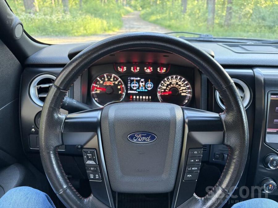 Melns Ford F-150 2013 Rīga, ar dzinēja tilpumu 3.50 L un nobraukumu 277 tūkst. km par 14900 €, foto 12 vietnē AUTOMOTO.COM.LV